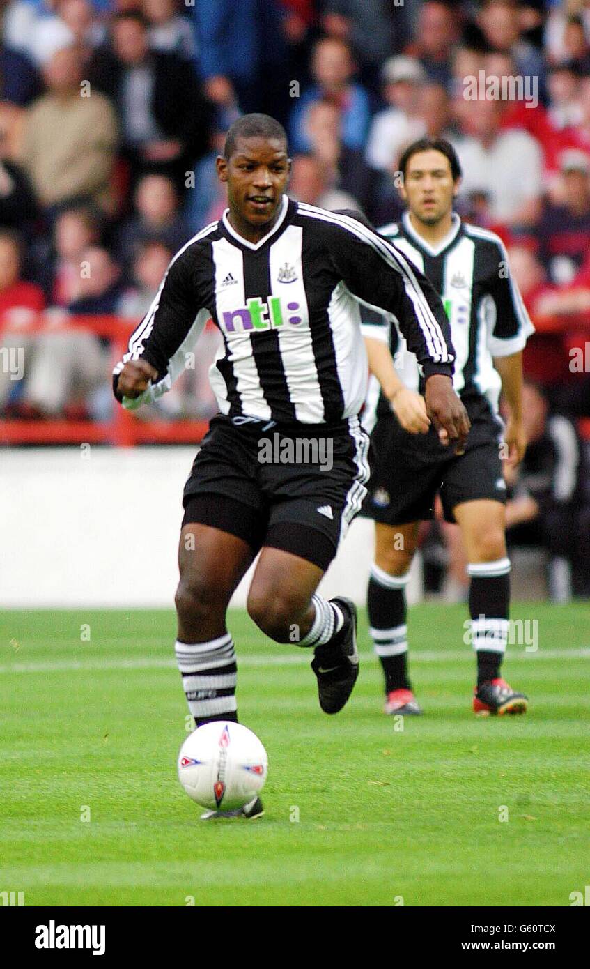 Mike simmonds page one sport football titus bramble hi-res stock ...