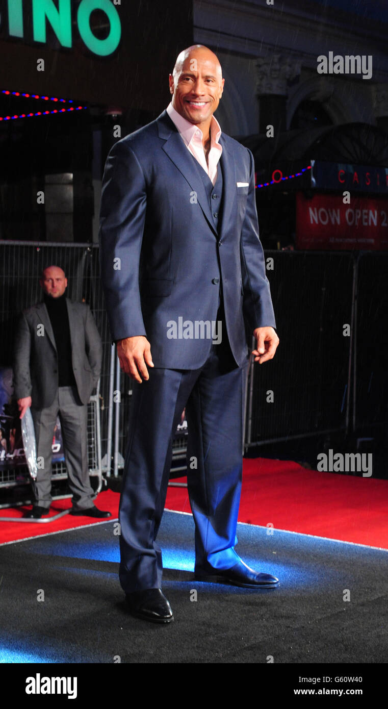 Dwayne the rock johnson arrives uk premiere gi joe hi-res stock ...