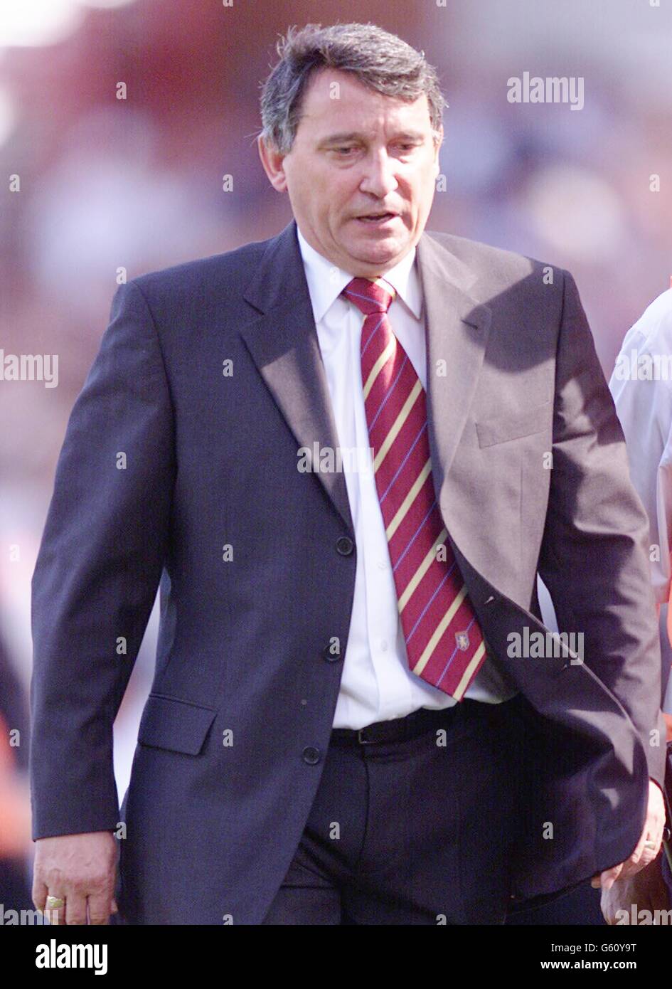 Angry football manager hi-res stock photography and images - Alamy