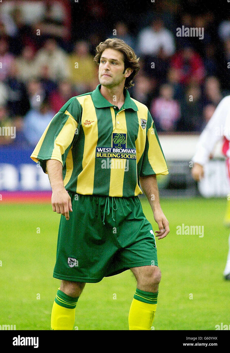 Sport football before season 2003 hi-res stock photography and images ...