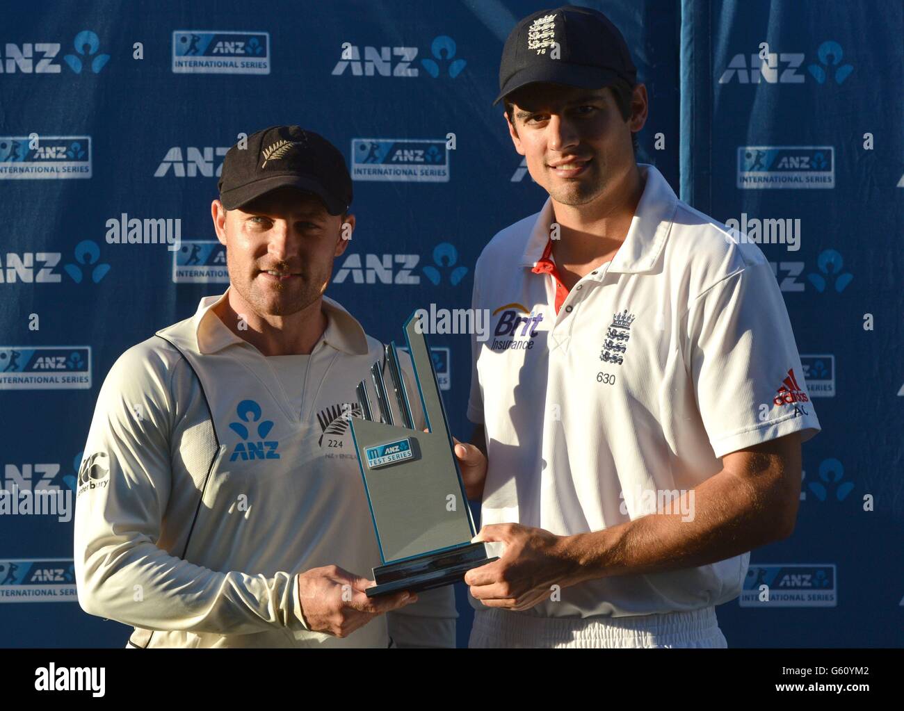 Auckland england captain hi-res stock photography and images - Alamy