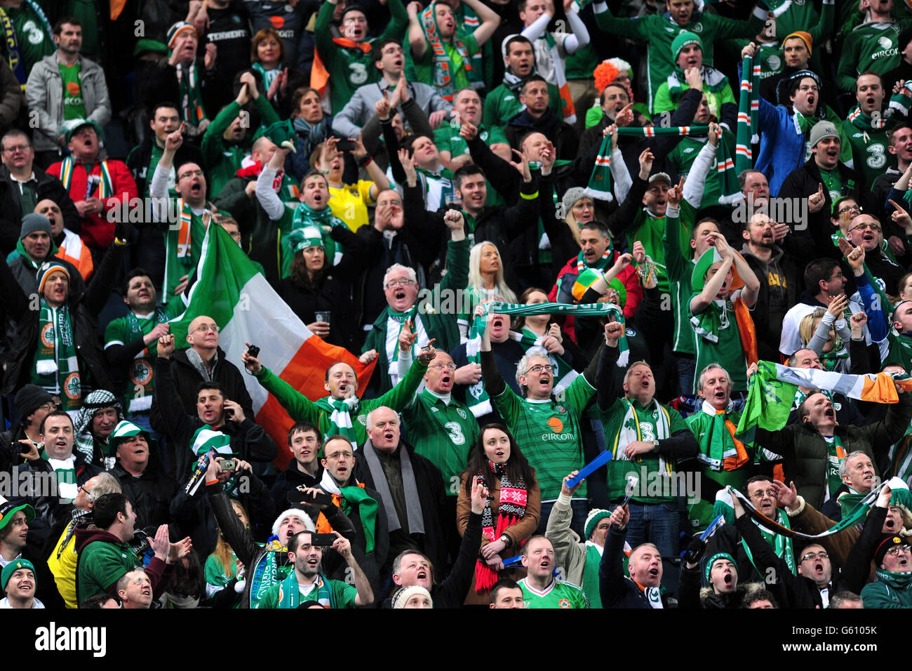 Sweden ireland crowd hi-res stock photography and images - Alamy