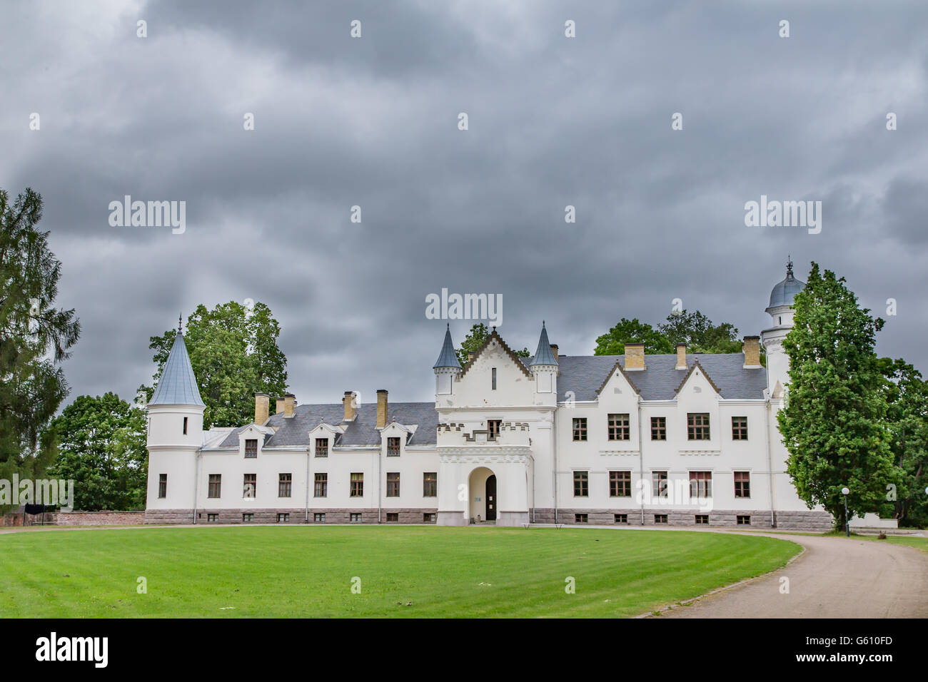 Historic Alatskivi Castle in Alatskivi Estonia Stock Photo - Alamy