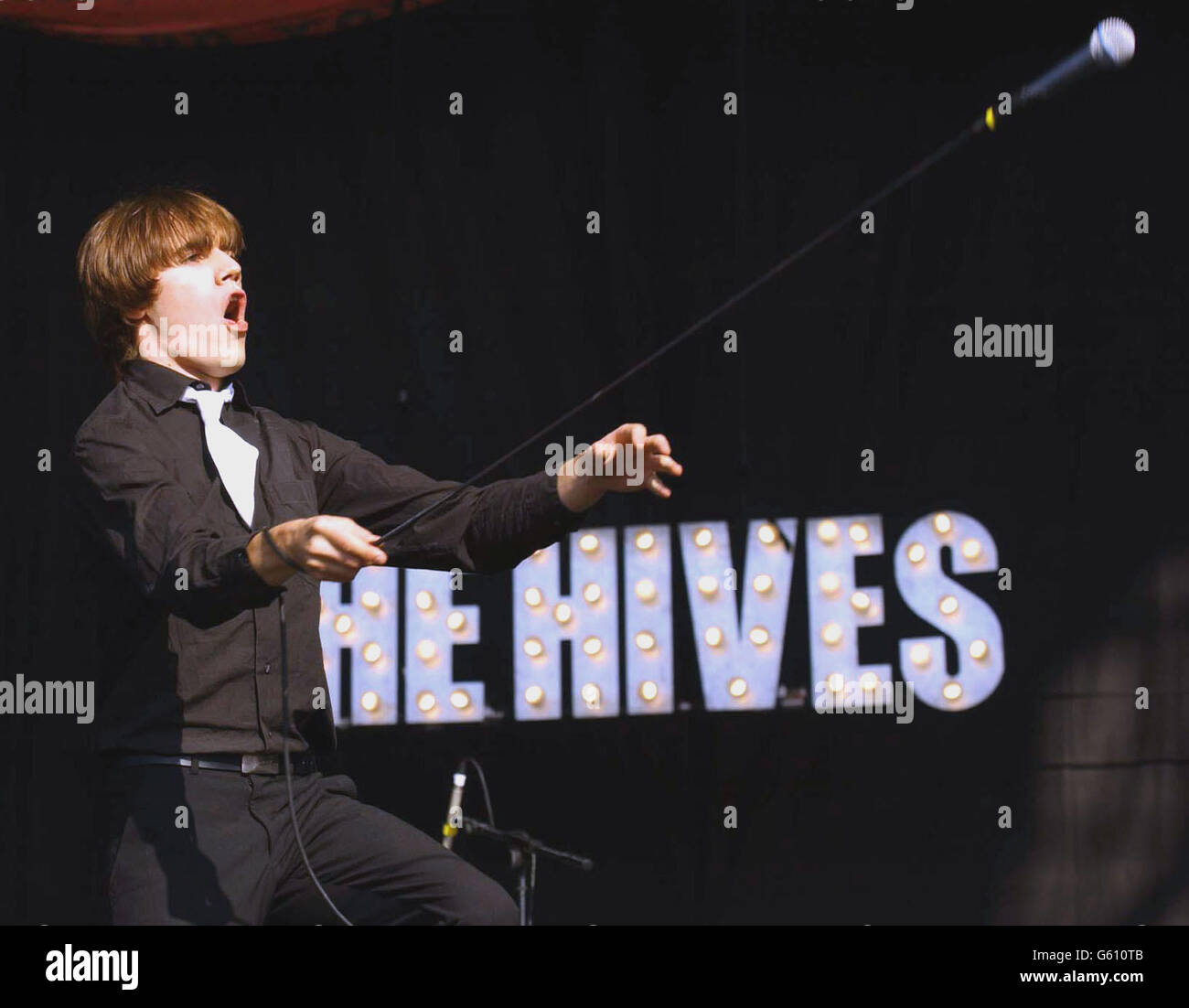 The hives lead singer hi-res stock photography and images - Alamy