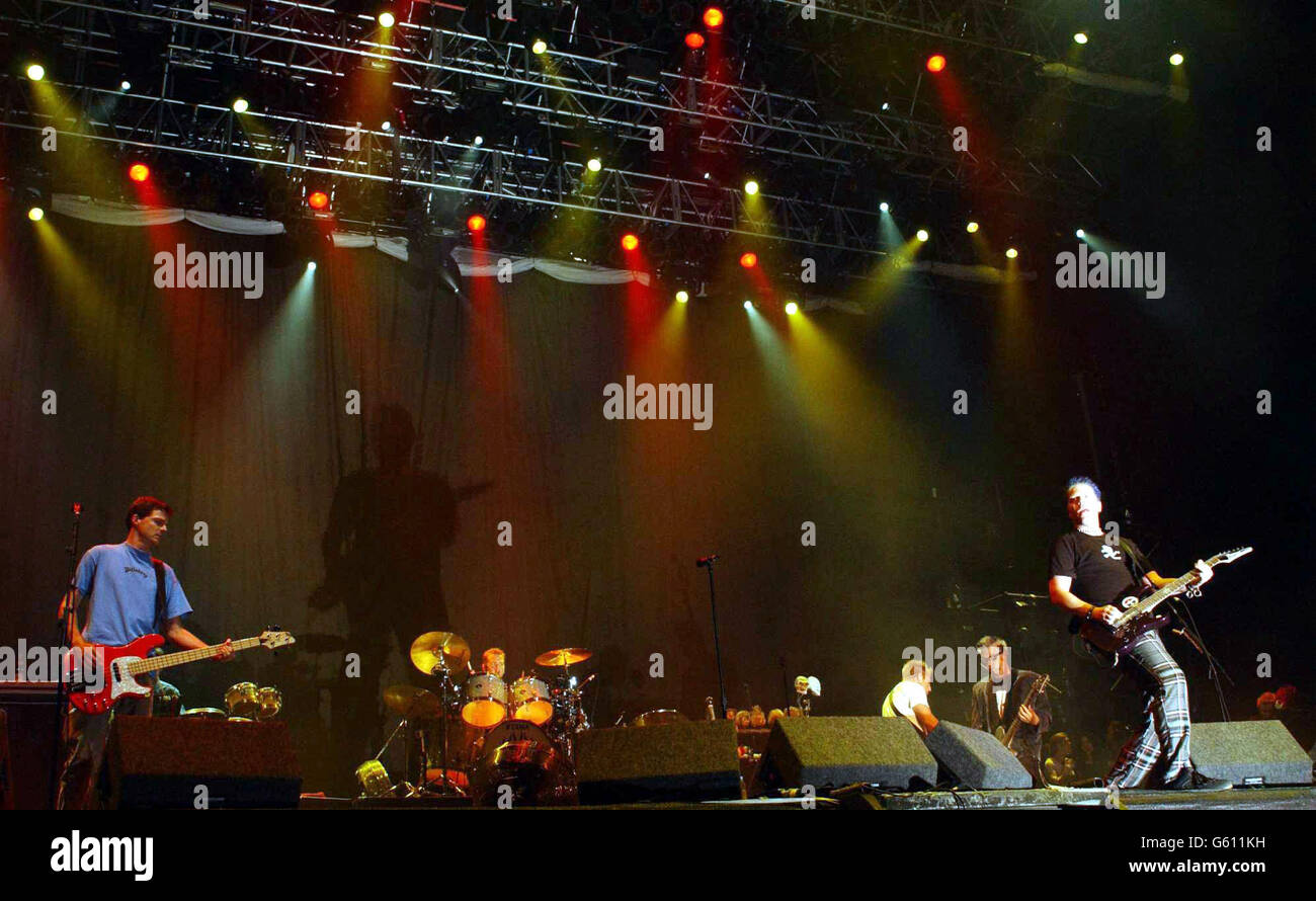 The Offspring - Reading Festival Stock Photo - Alamy
