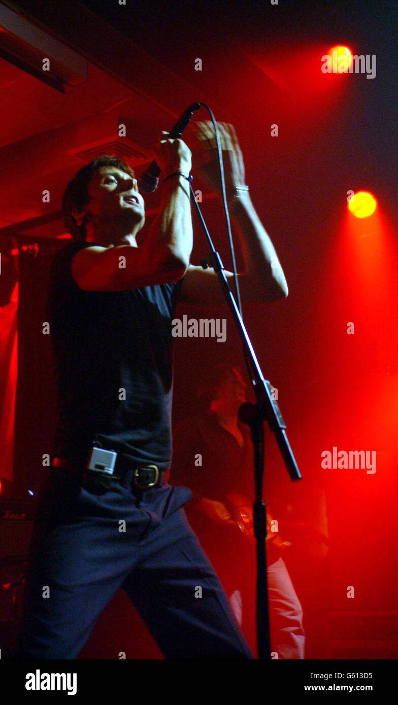 Suede perform at The Scala in London's Kings Cross prior to a ...