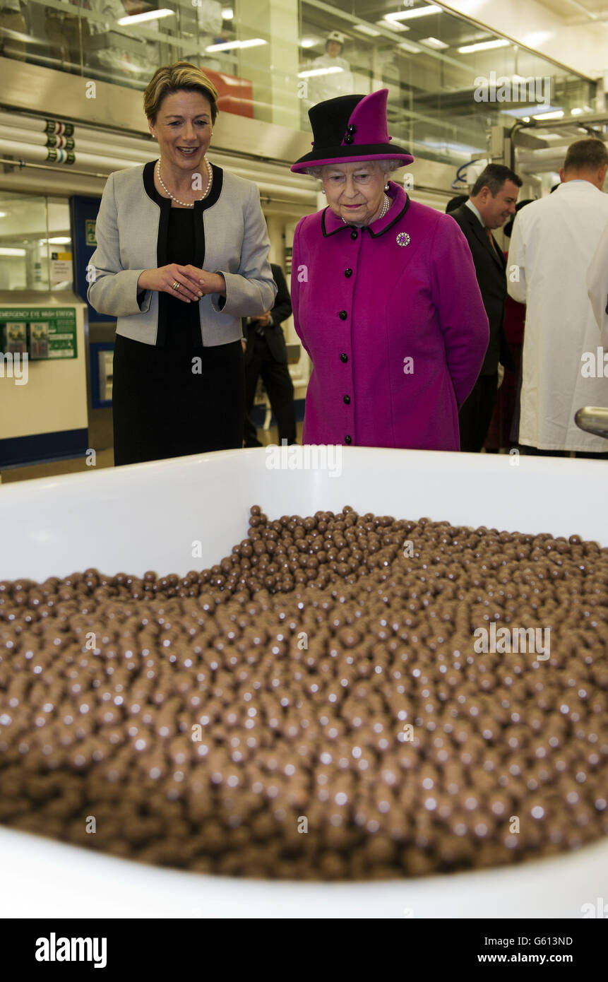 Visit mars chocolate uk in slough hi-res stock photography and images ...