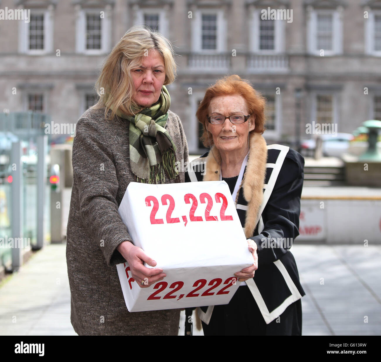 Symphysiotomy hi-res stock photography and images - Alamy