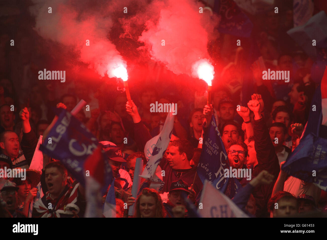 Chelsea fans set off flare in the at wembley hi-res stock photography ...