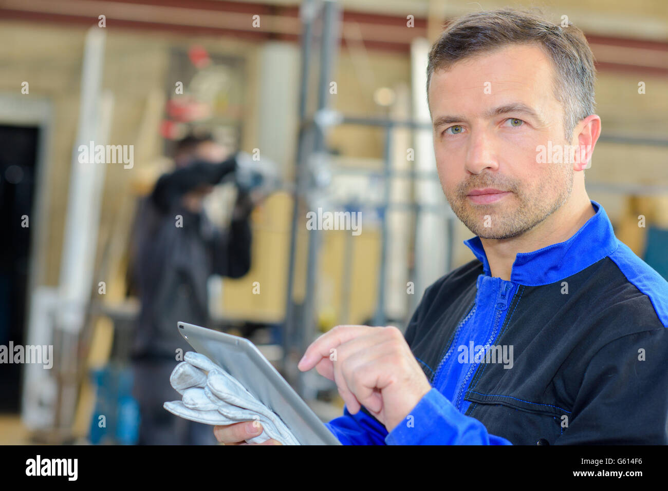 Metal weld inspection hi-res stock photography and images - Alamy