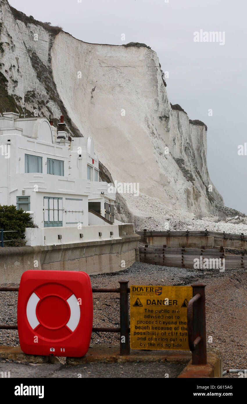 From white cliffs near dover hi-res stock photography and images - Alamy