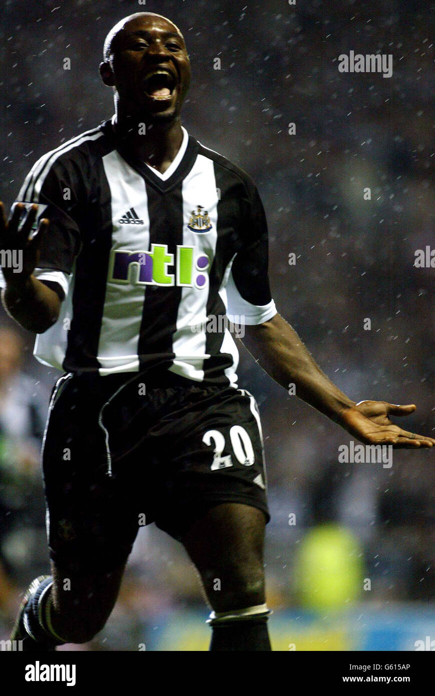 Newcastle United's Lomana Tresor LuaLua celebrates his goal against ...