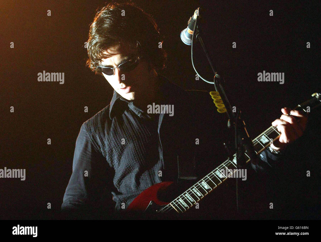 Kelly Jones of the Welsh Band Stereophonics on stage at the V2002 music ...