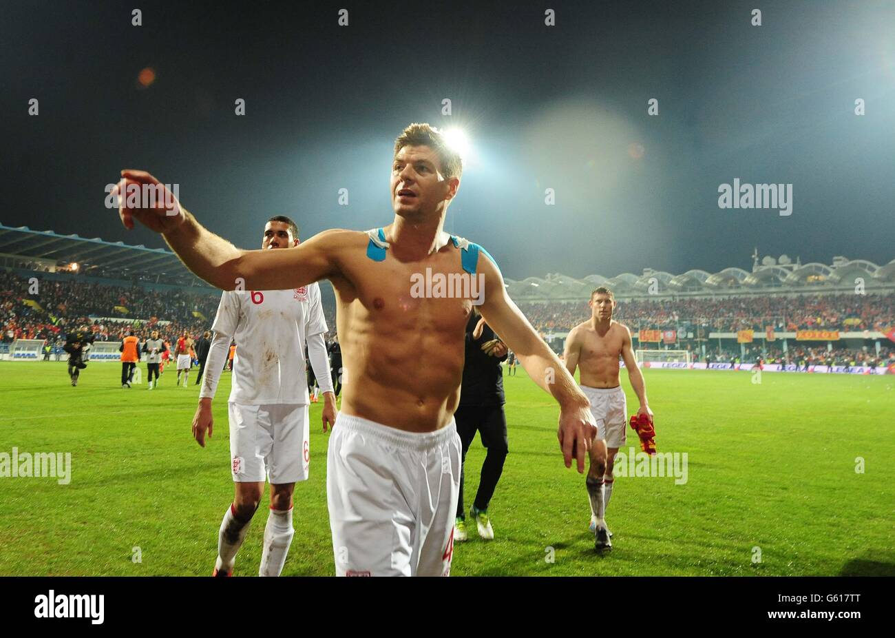 Englands steven gerrard leaves pitch following fifa world cup ...
