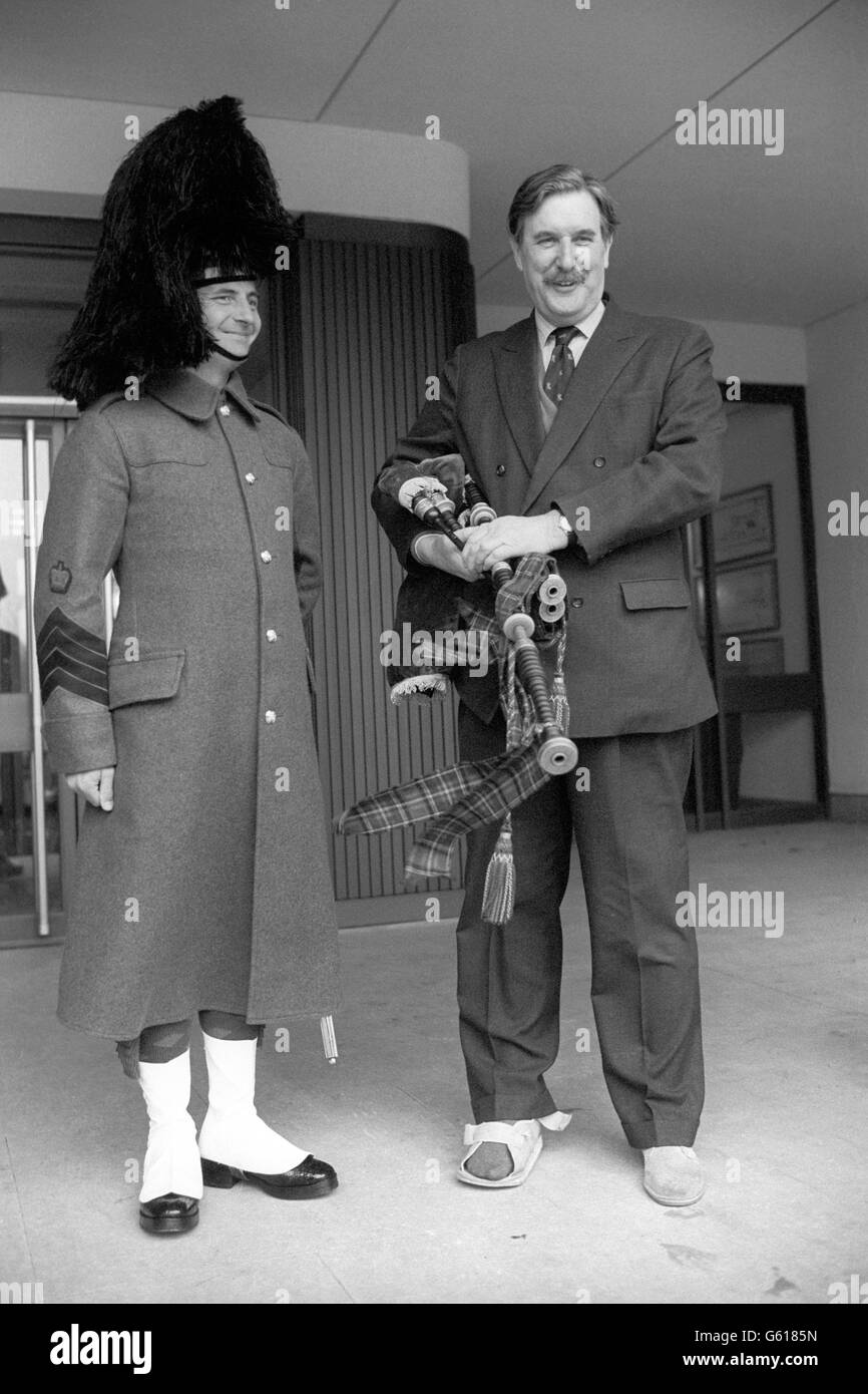 The last surviving officer to have fought in World War II, General Sir ...