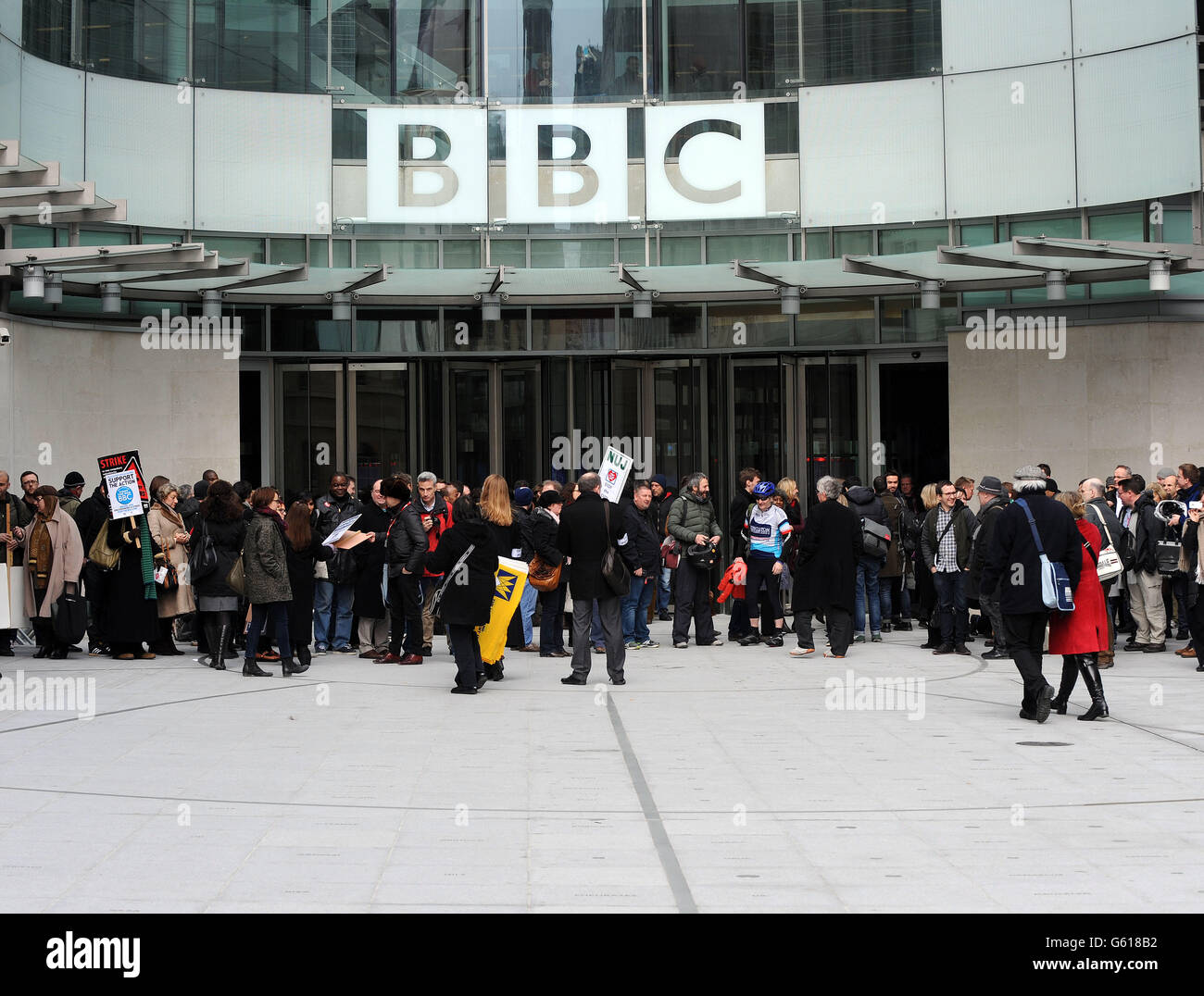BBC journalists and technical staff on strike outside the BBC offices ...