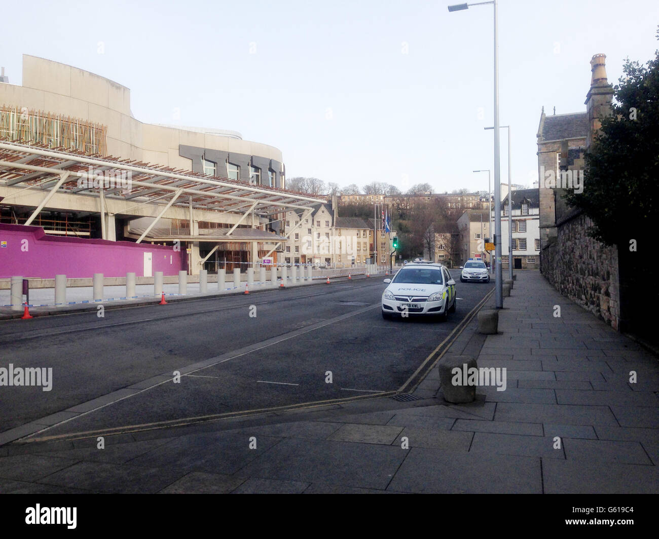 Black walk path assault hi-res stock photography and images - Alamy