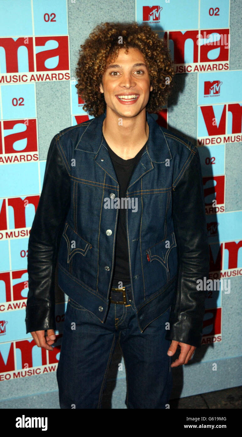 Justin guarini arriving at the mtv video music awards hi-res stock ...