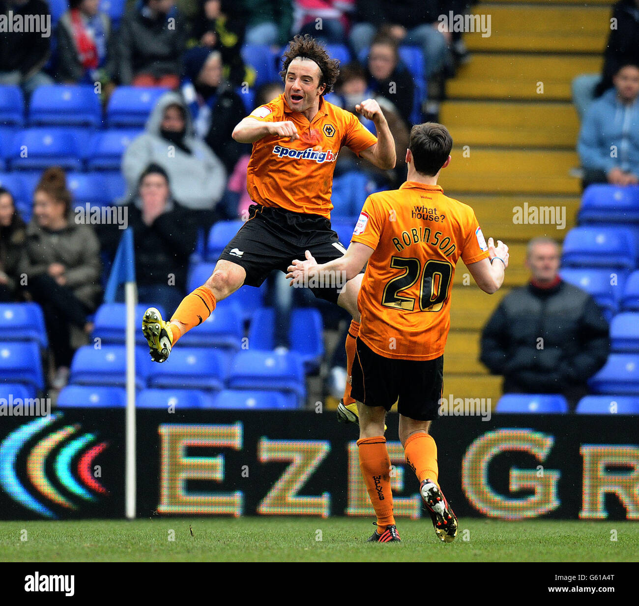 Wolverhampton Wanderers' Stephen Hunt (left) celebrates scoring their ...
