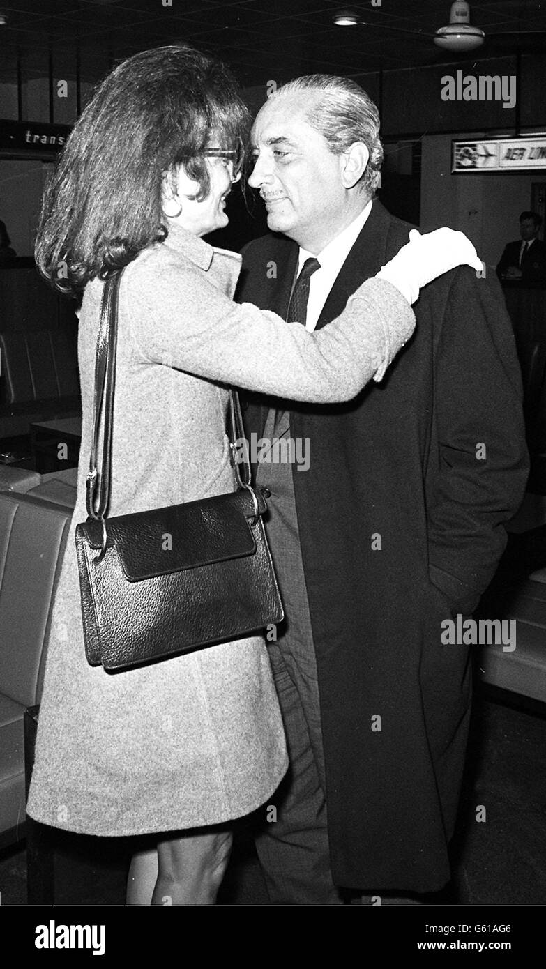 Aristotle onassis and jackie kennedy hi-res stock photography and ...