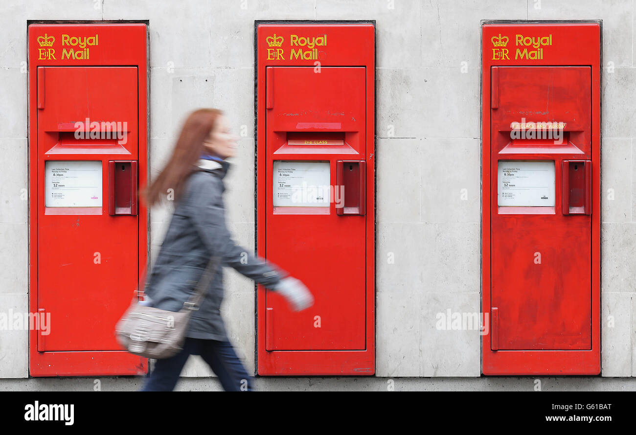 Royal mail postbox outside a Post office in London Stock Photo - Alamy