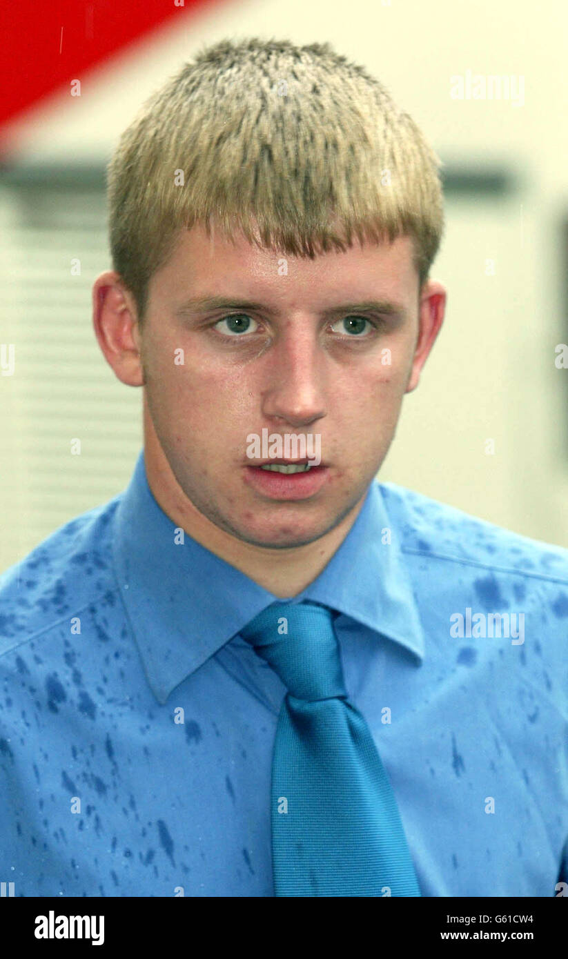 Simon hampton hi-res stock photography and images - Alamy