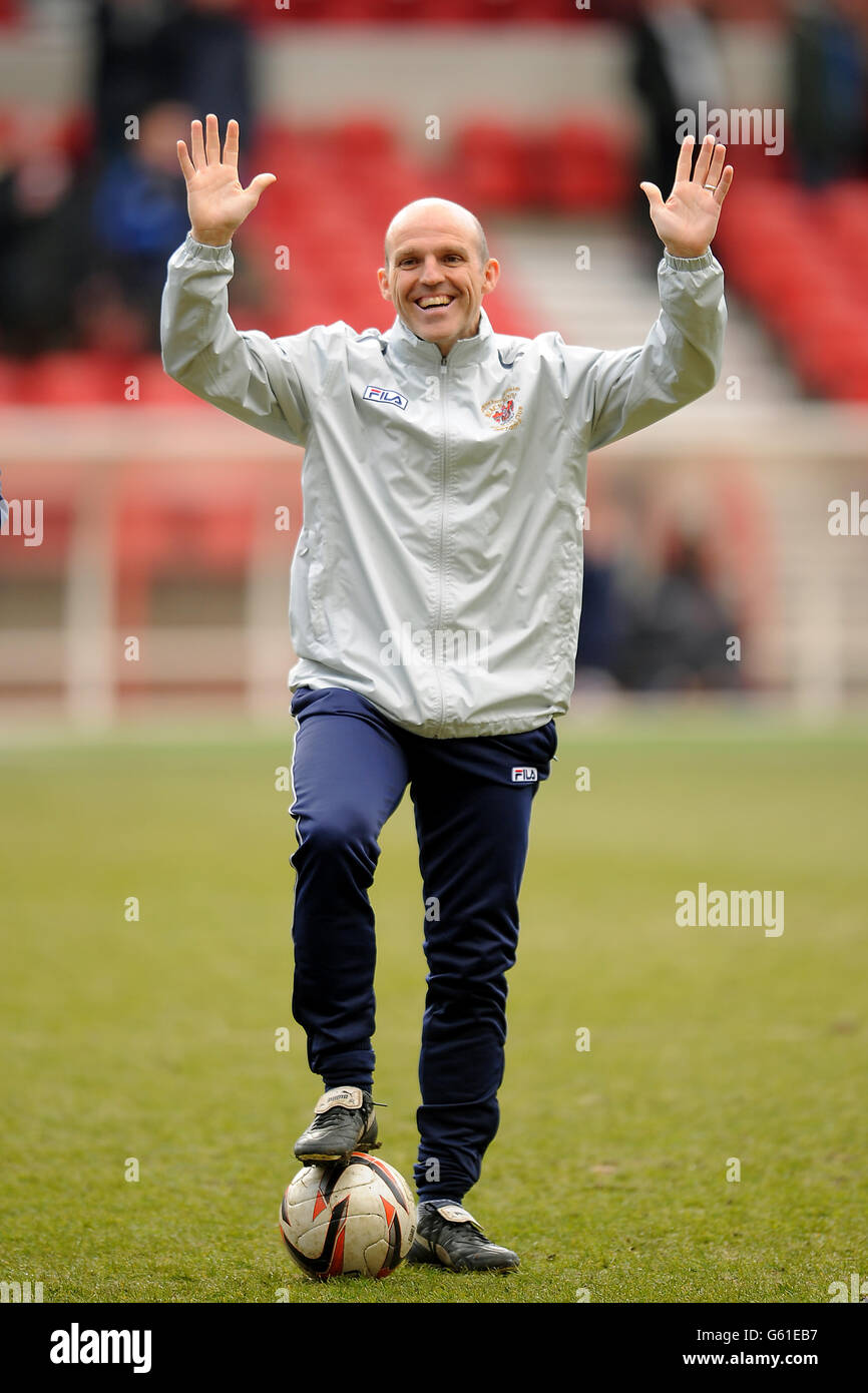 Nottingham forest alex rae hi-res stock photography and images - Alamy