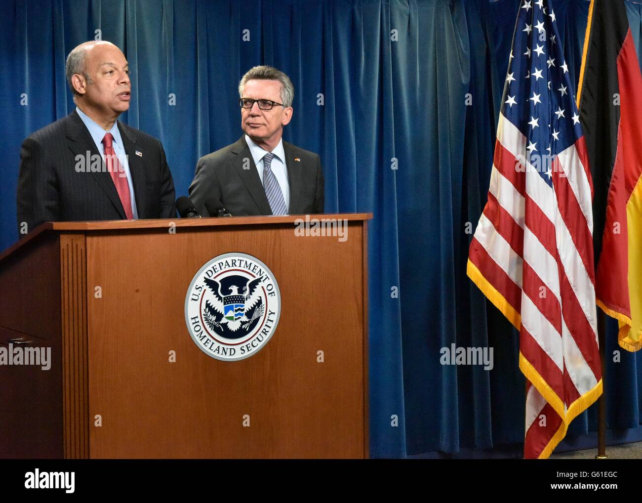 Federal minister for interior hi-res stock photography and images - Alamy