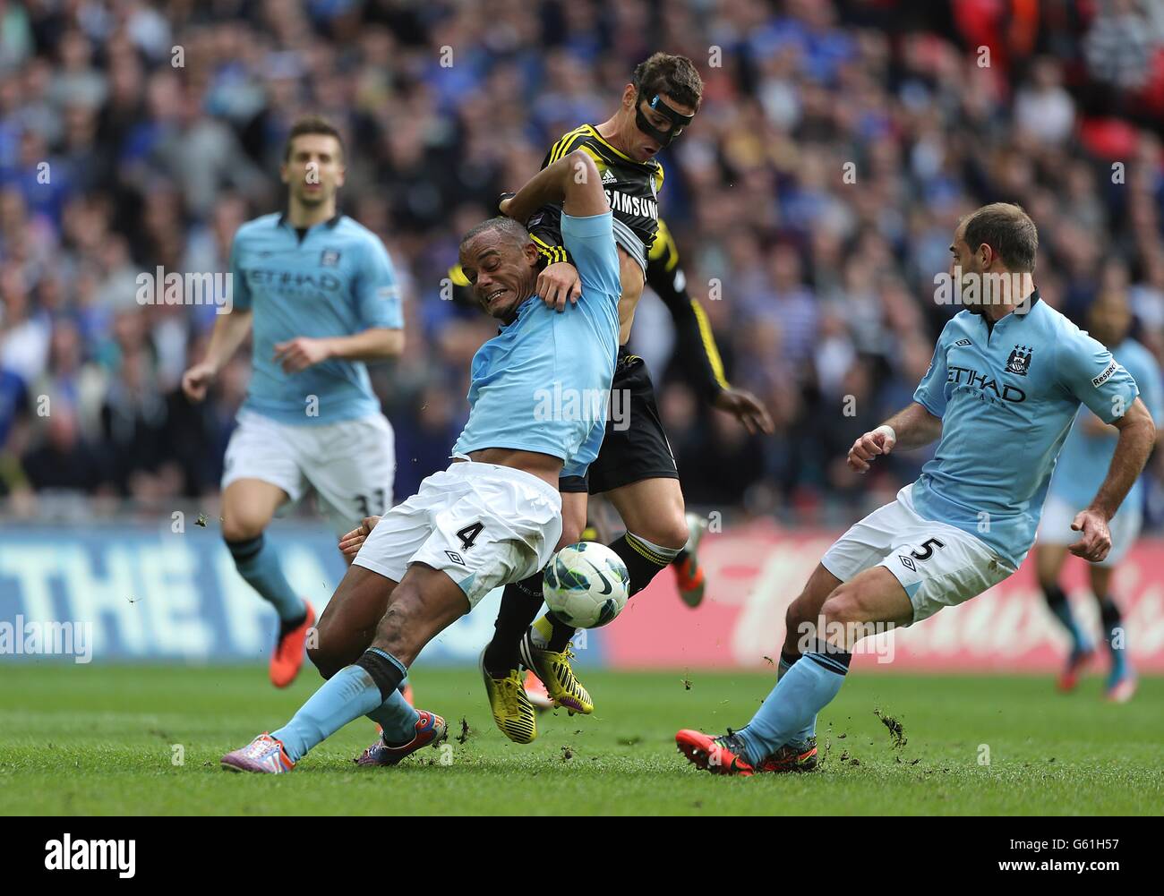 Manchester citys fernando torres hi-res stock photography and images ...