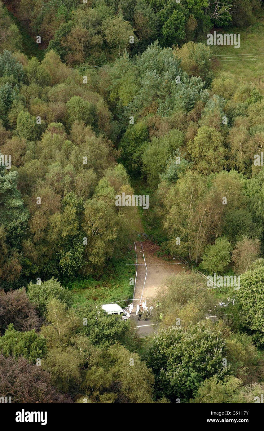Crime shot from above police car hi-res stock photography and images ...