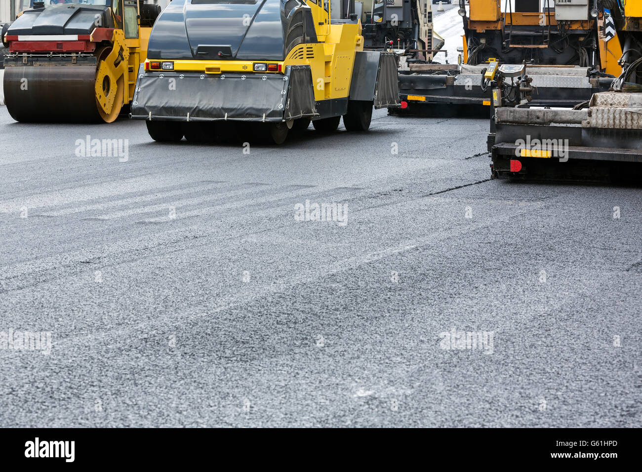 Asphalt paving machines hi-res stock photography and images - Alamy