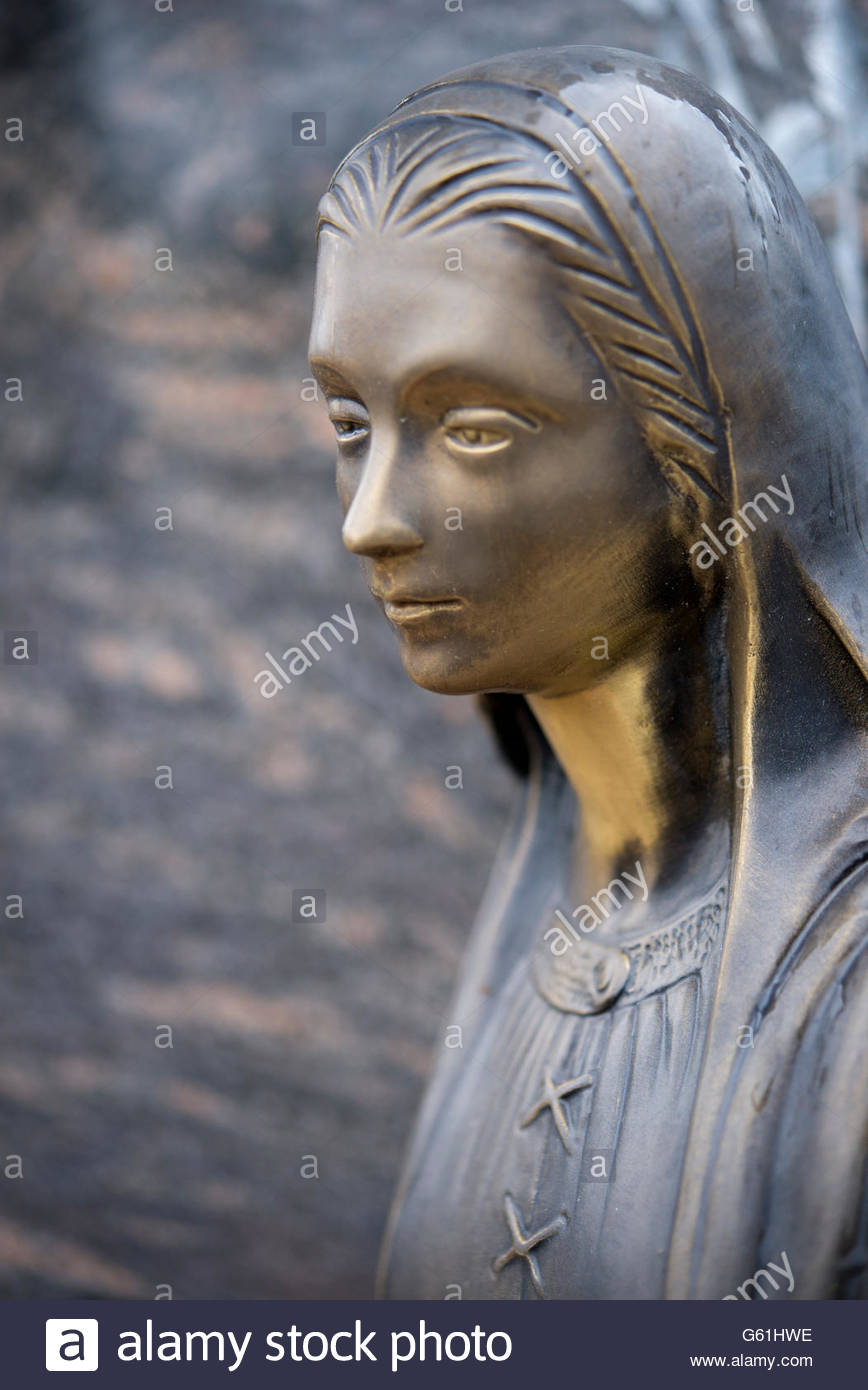 Virgin Mary Hands Stock Photos & Virgin Mary Hands Stock Images - Alamy