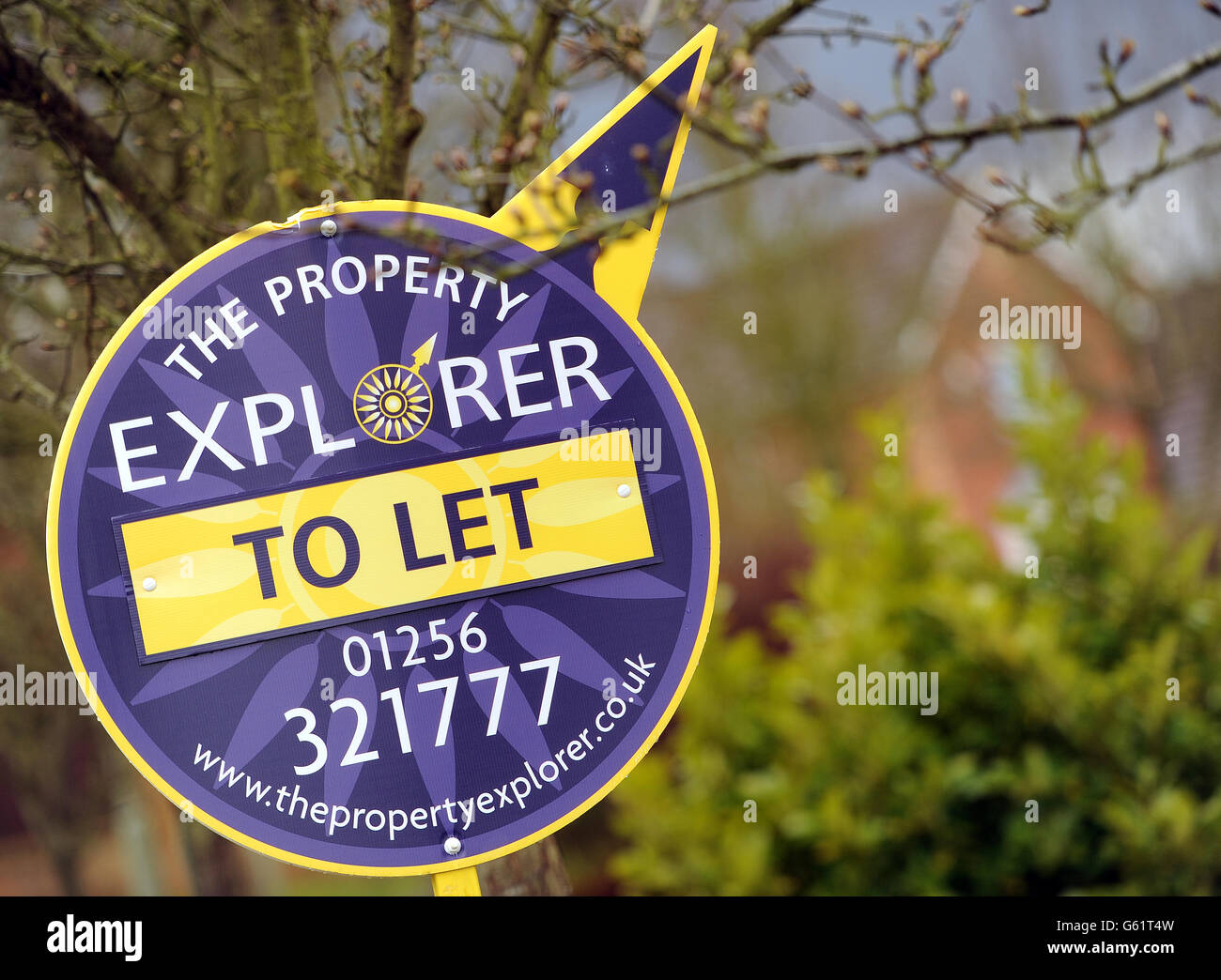 House to let board hi-res stock photography and images - Alamy