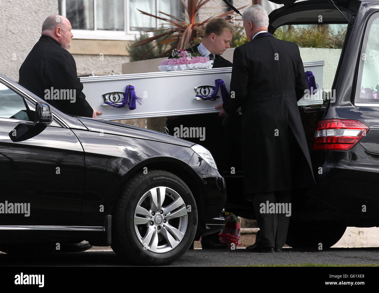 The coffin of jennifer rennie hi-res stock photography and images - Alamy