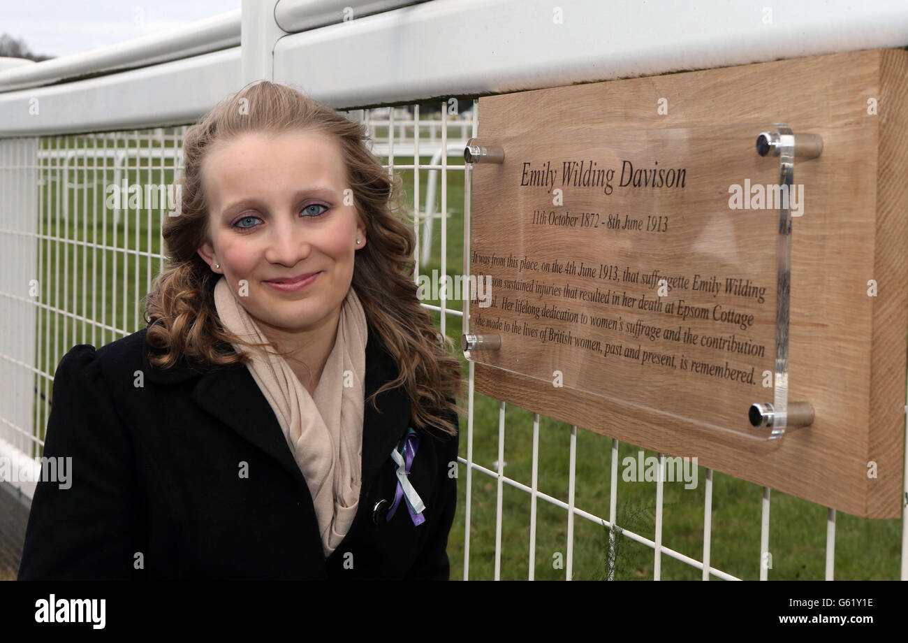 Emily davidson suffragette hi-res stock photography and images - Alamy