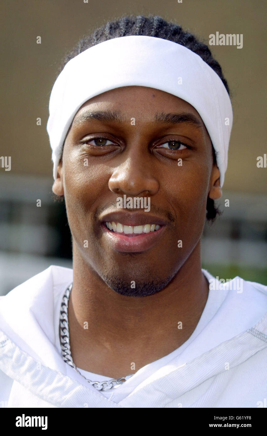 Lemar Obika Fame Academy Stock Photo - Alamy