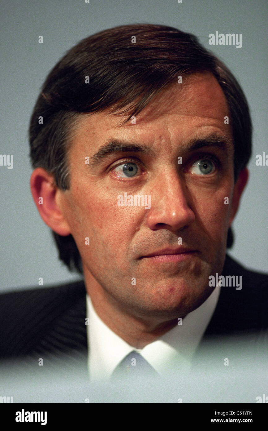 Gerald Howarth High Resolution Stock Photography and Images - Alamy