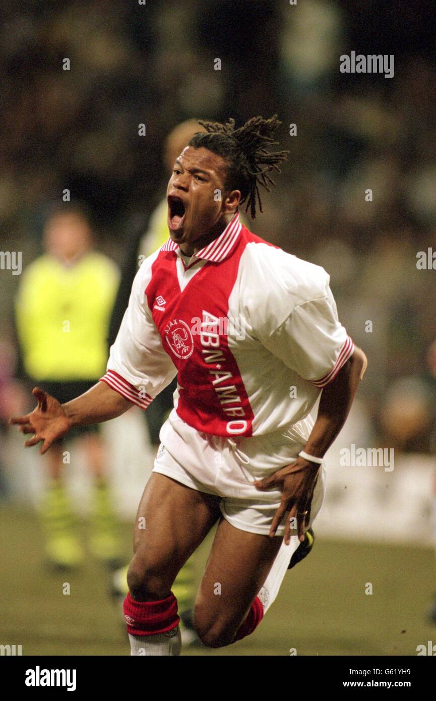 Edgar davids ajax champions league hi-res stock photography and images ...