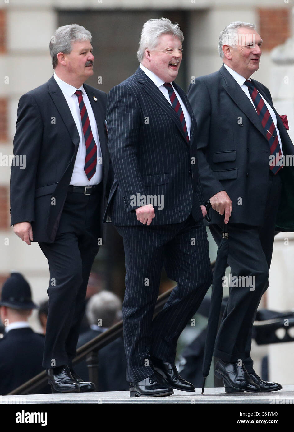 Falklands war veteran Simon Weston (centre) arrives for the funeral ...