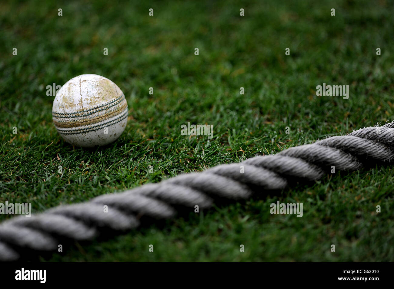 Cricket boundary rope hi-res stock photography and images - Alamy