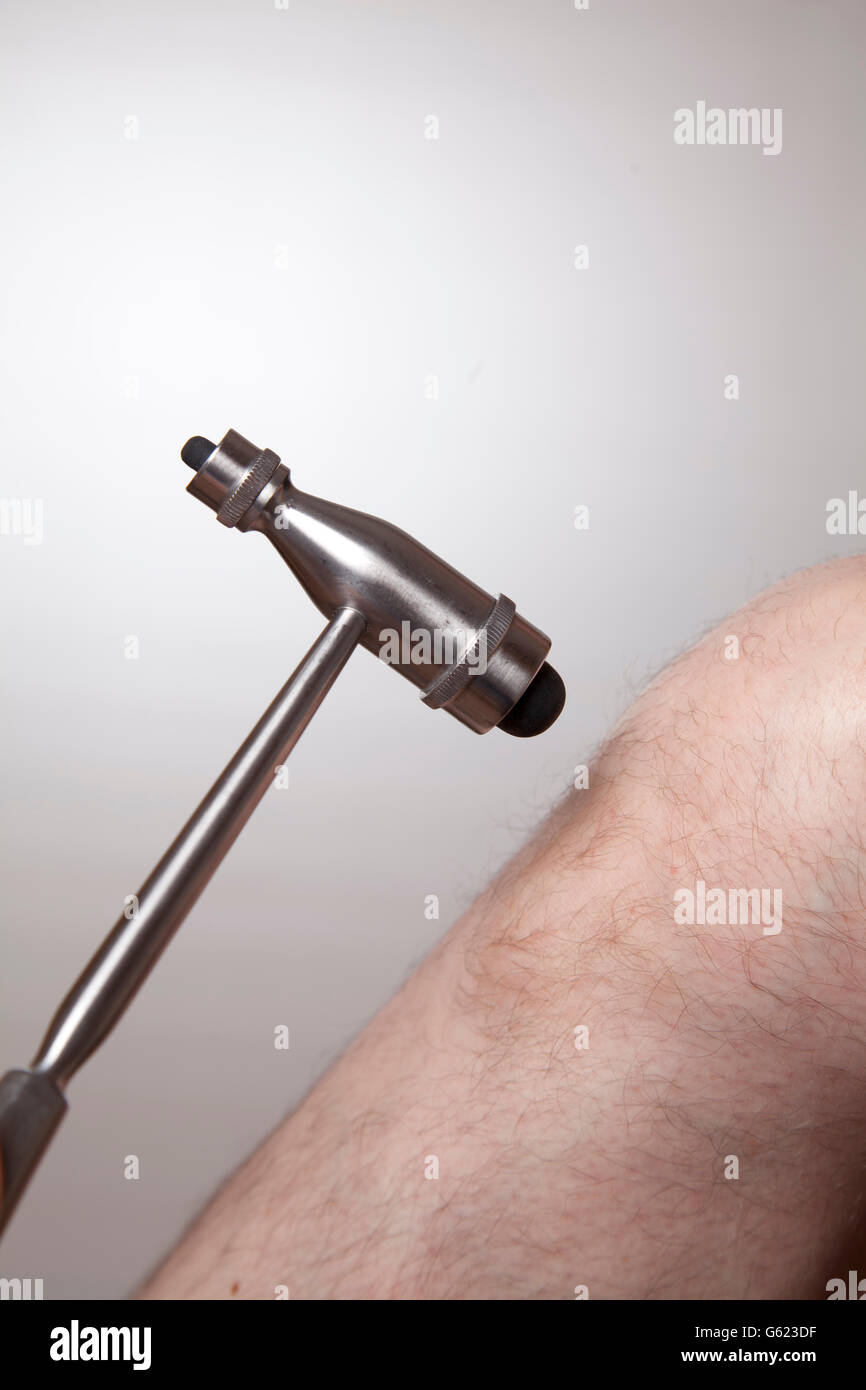 Reflexes hammer hi-res stock photography and images - Alamy