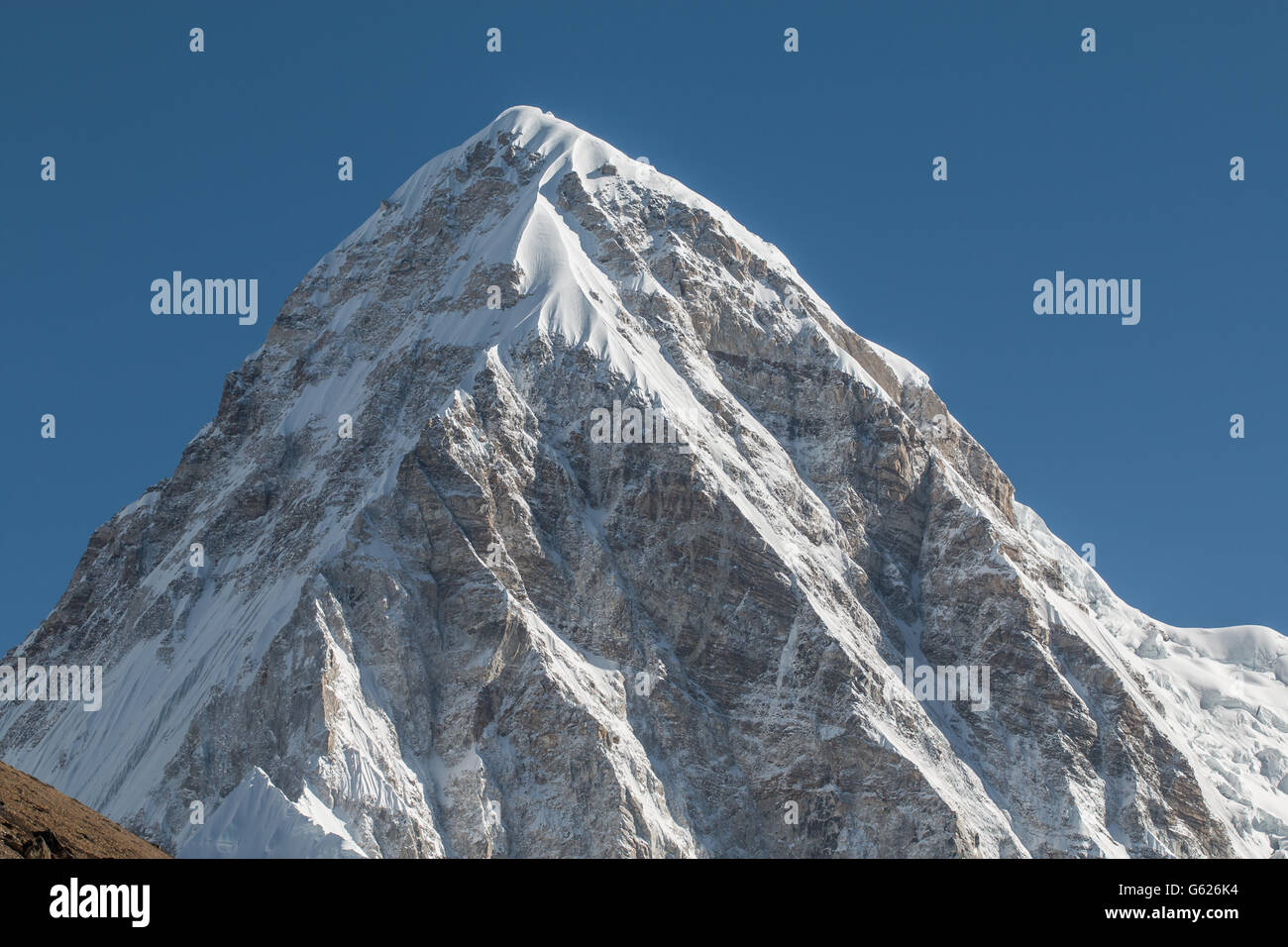 Everest summit edmund hillary hi-res stock photography and images - Alamy