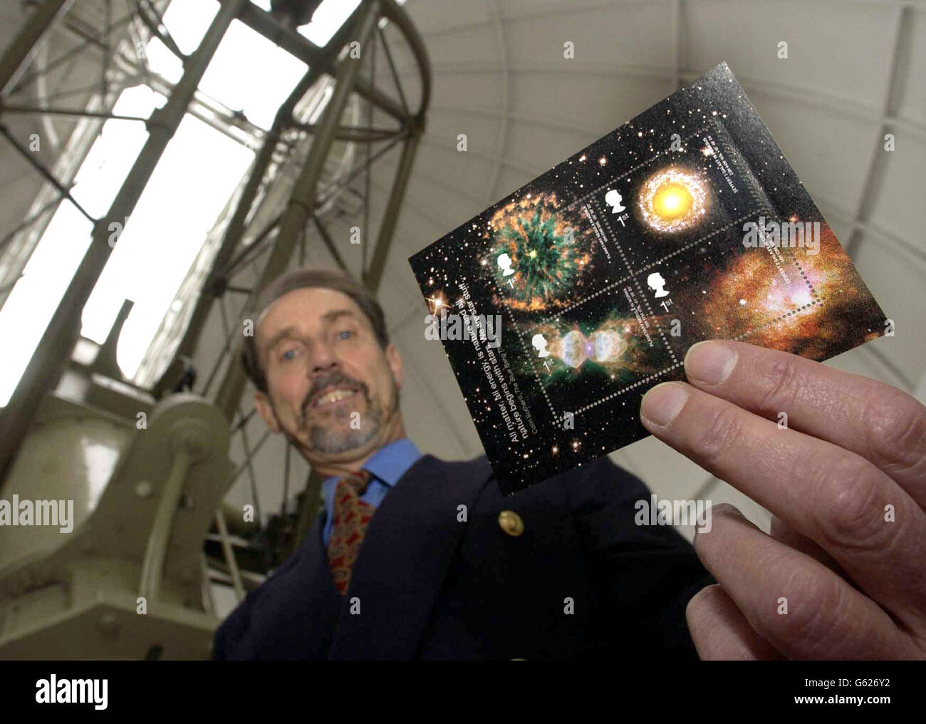 Dr robin catchpole hi-res stock photography and images - Alamy