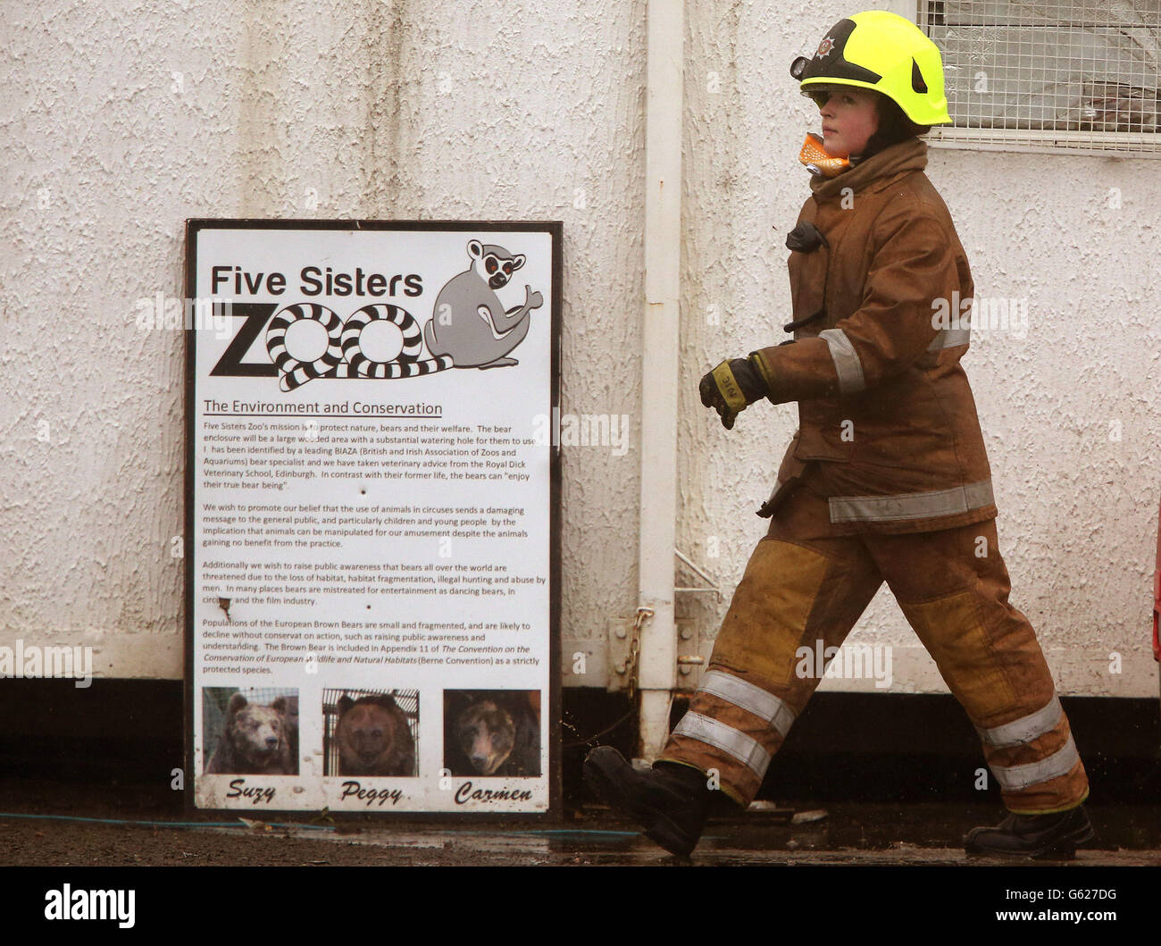 Fire at Five Sisters Zoo Stock Photo - Alamy