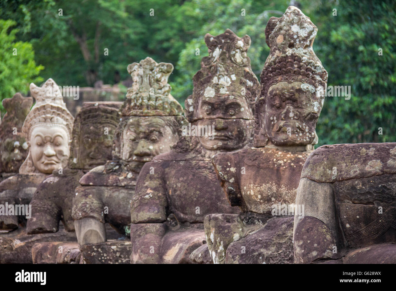 Angkor thom gate hi-res stock photography and images - Alamy