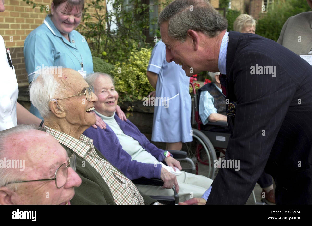The Prince of Wales (right) meets Elizabeth Sturges and Bob Raines at ...