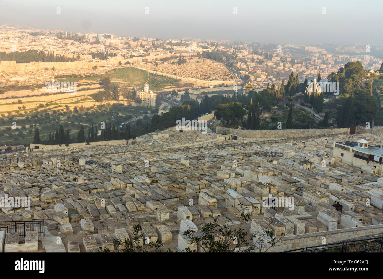 Jewish tomb hi-res stock photography and images - Alamy