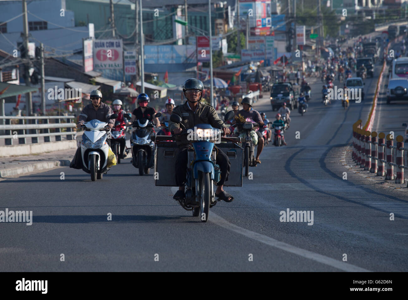 Vietnamese pollution hi-res stock photography and images - Alamy