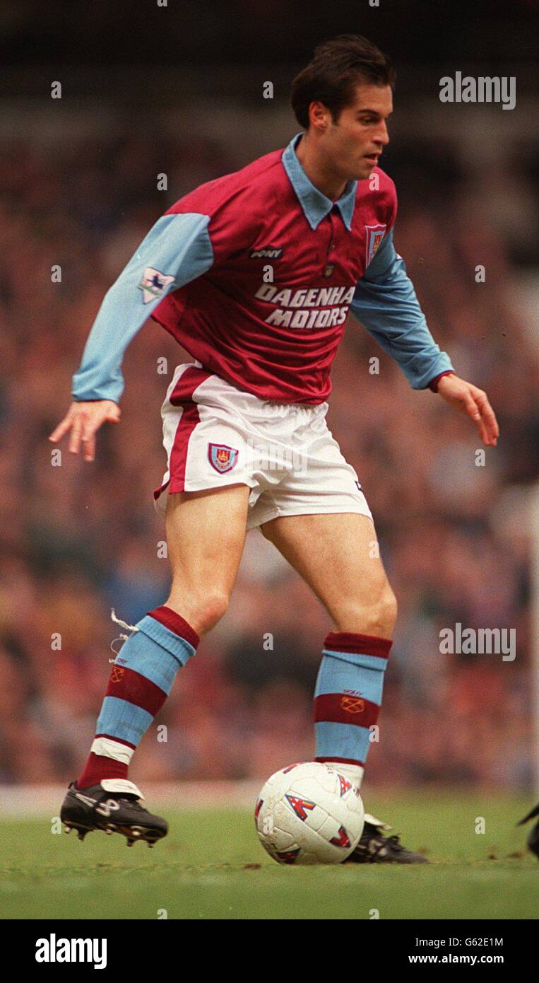 John harkes hi-res stock photography and images - Alamy