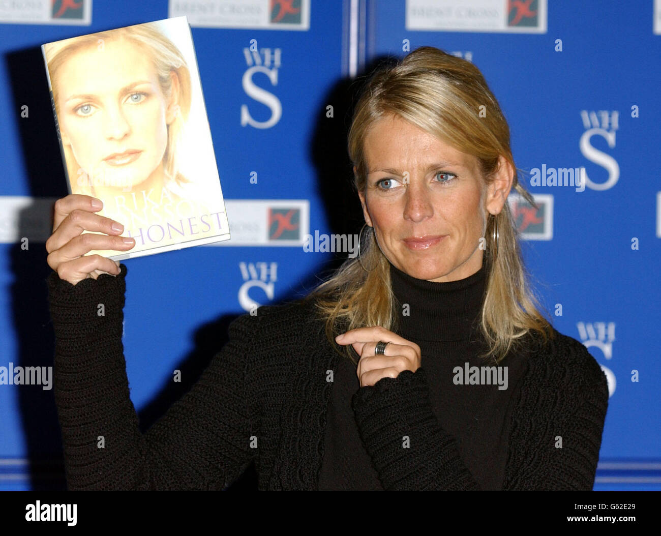 Tv presenter ulrika jonsson hi-res stock photography and images - Alamy